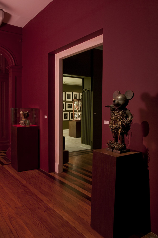 Relicário – Casa de Cultura Laura Alvim | VikMuniz